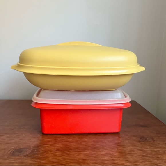 Tupperware | Kitchen | Vintage Tupperware Set Of 2 Yellow 3pc Microwave ...
